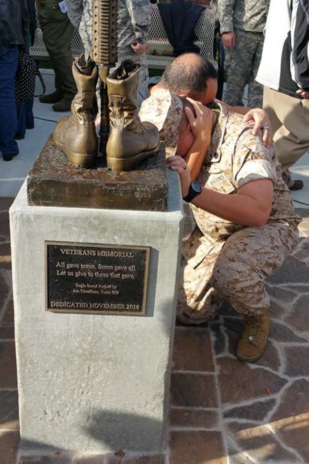 Battlefield Cross - Veterans Memorial Statues